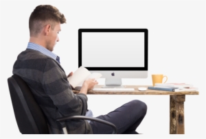 Person On Computer Png - Free Transparent PNG Download - PNGkey